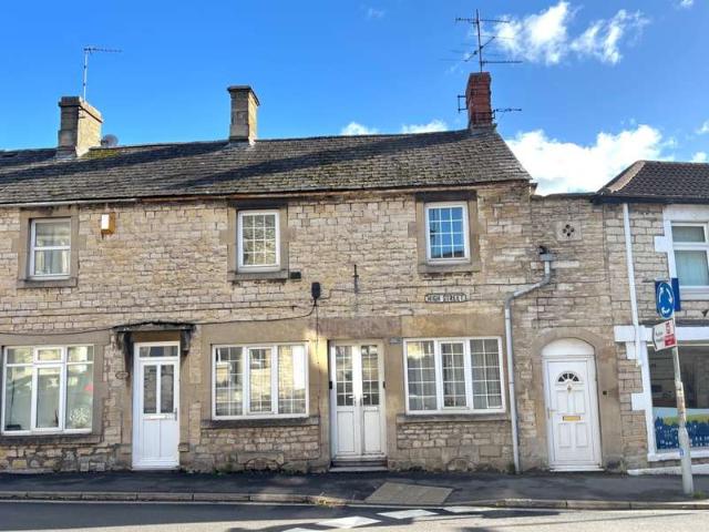 4 Bedroom Terraced House