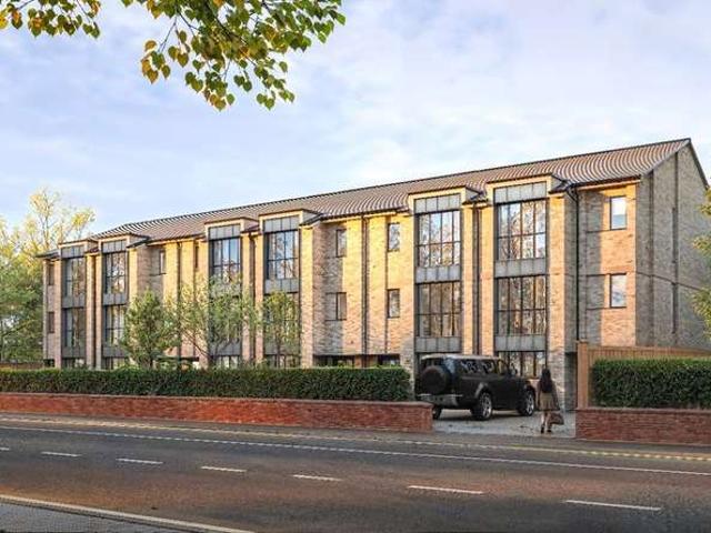 4 Bedroom Terraced House