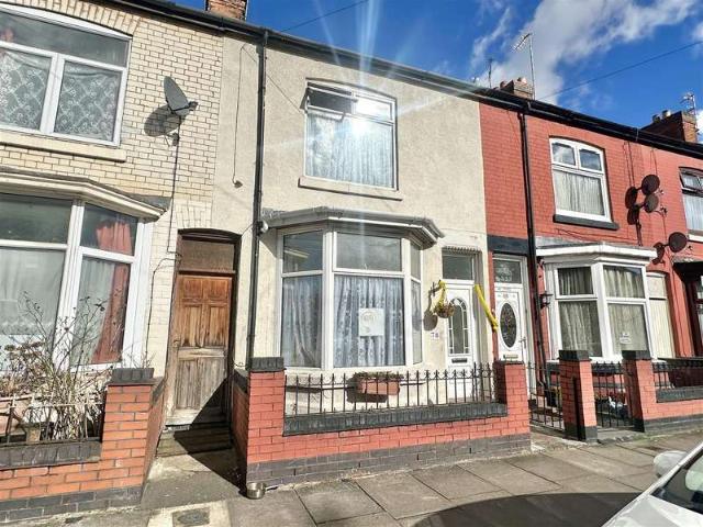 4 Bedroom Terraced House