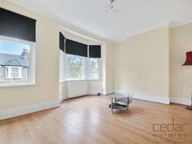 4 Bedroom Terraced House