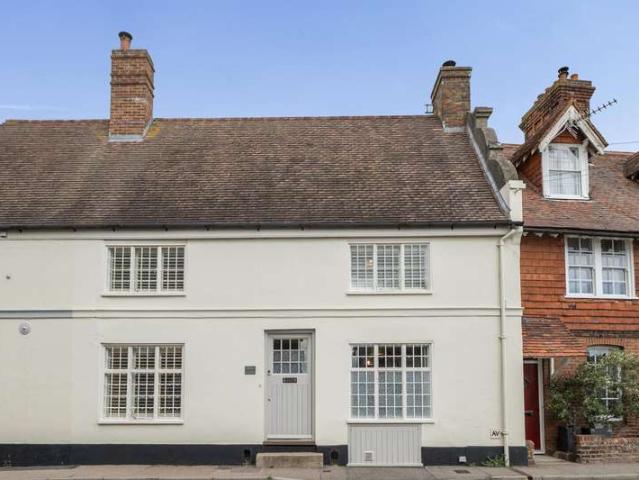 4 Bedroom Terraced House