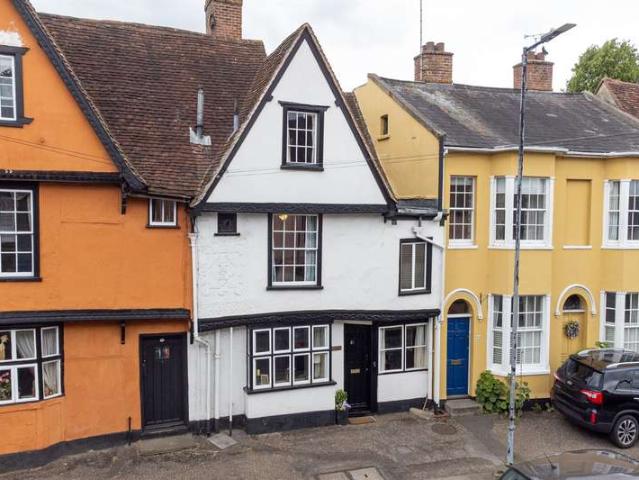 4 Bedroom Terraced House