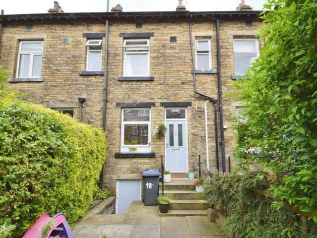 4 Bedroom Terraced House