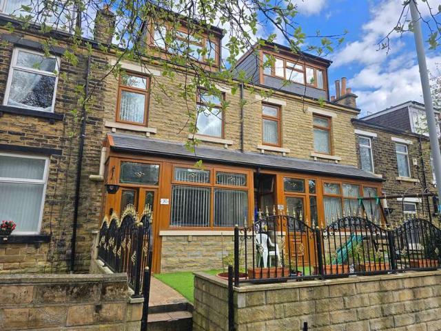 4 Bedroom Terraced House