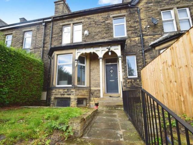 4 Bedroom Terraced House