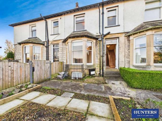4 Bedroom Terraced House