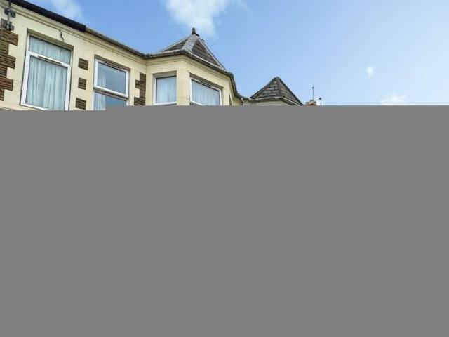 4 Bedroom Terraced House