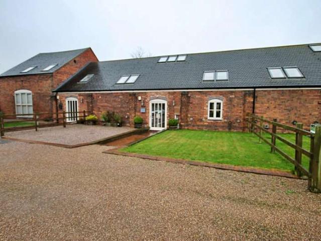 4 Bedroom Terraced House