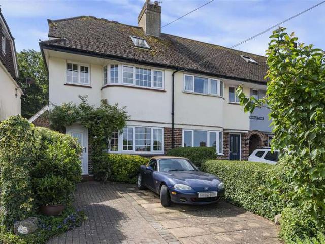 4 Bedroom Terraced House