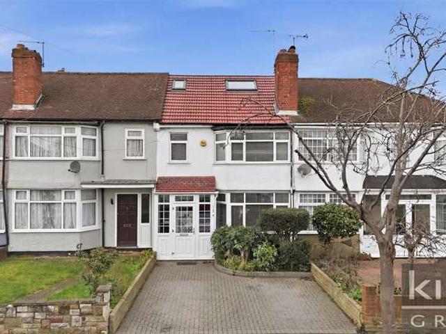 4 Bedroom Terraced House