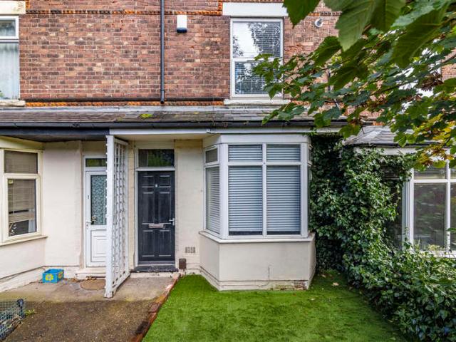 4 Bedroom Terraced House