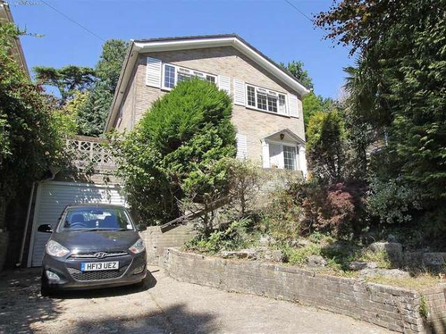 4 Bedroom Terraced House