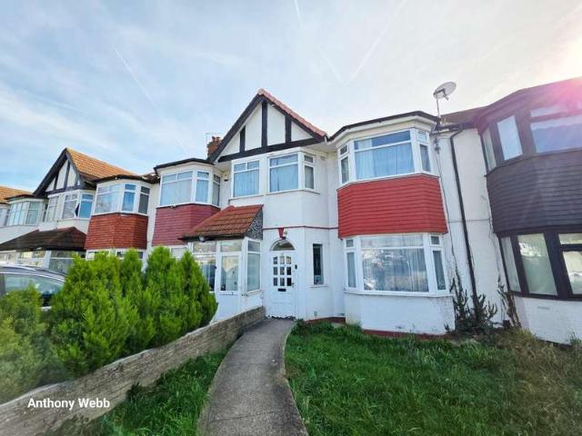 4 Bedroom Terraced House