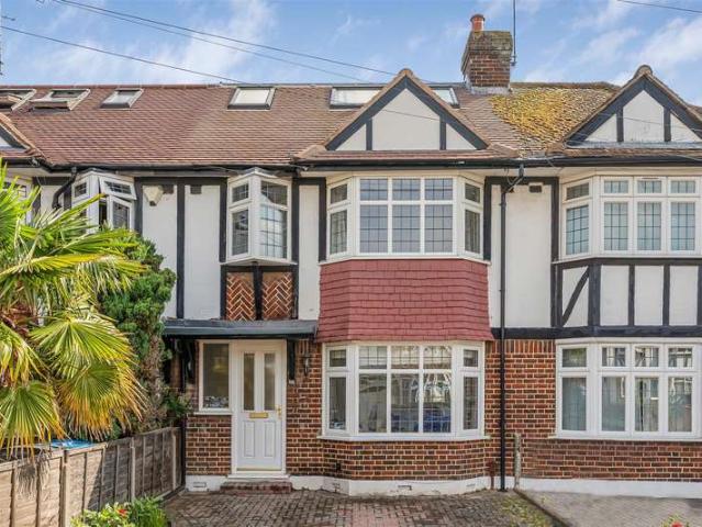 4 Bedroom Terraced House