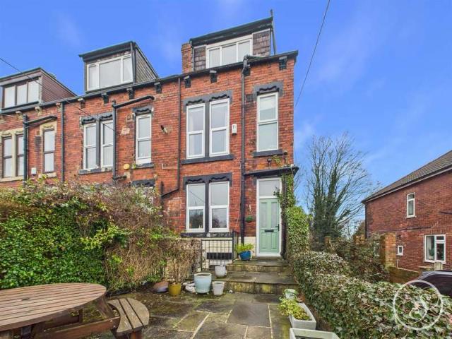 4 Bedroom Terraced House