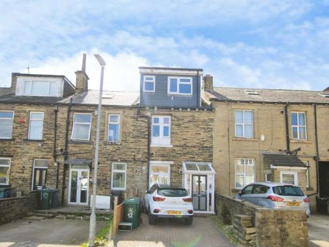 4 Bedroom Terraced House