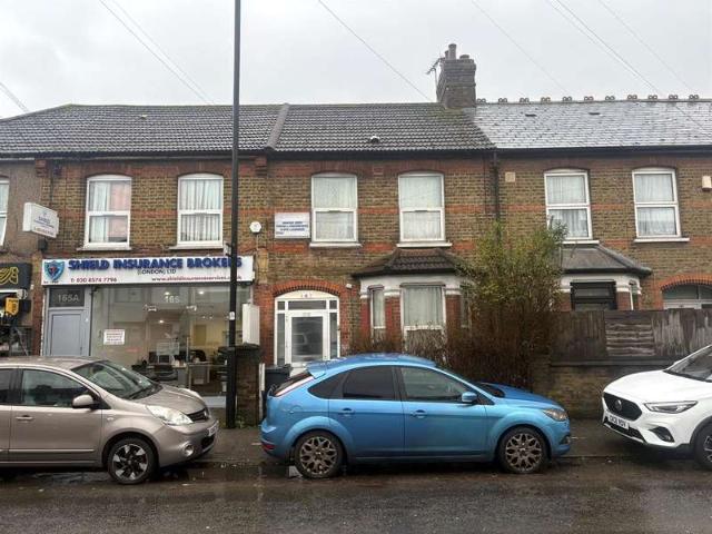 4 Bedroom Terraced House