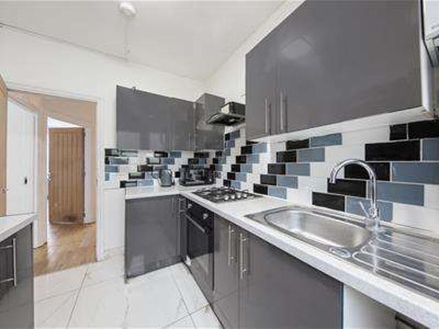4 Bedroom Terraced House
