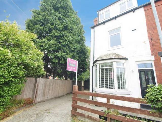4 Bedroom Terraced House