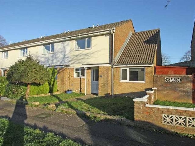 4 Bedroom Terraced House