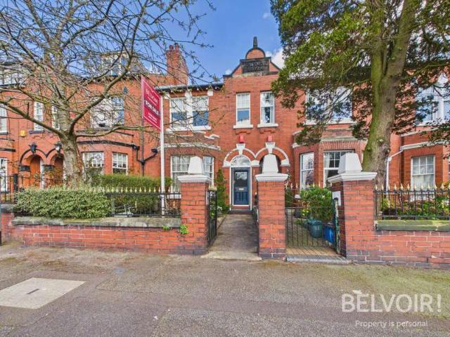 4 Bedroom Terraced House