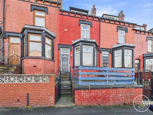 4 Bedroom Terraced House