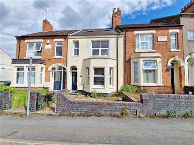 4 Bedroom Terraced House