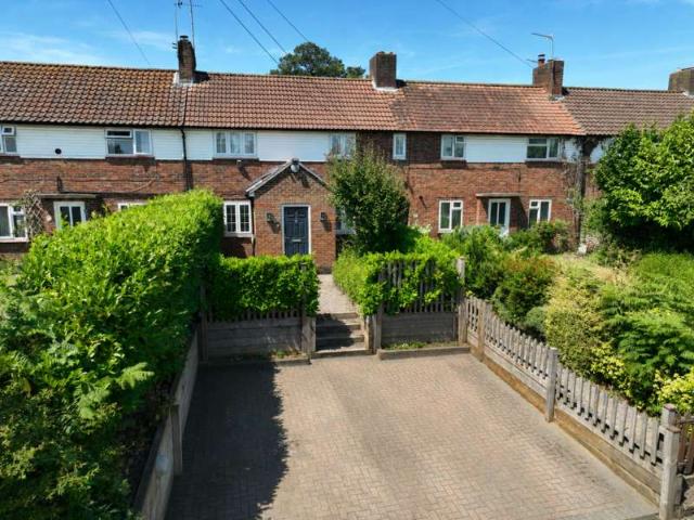4 Bedroom Terraced House