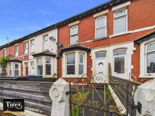 4 Bedroom Terraced House