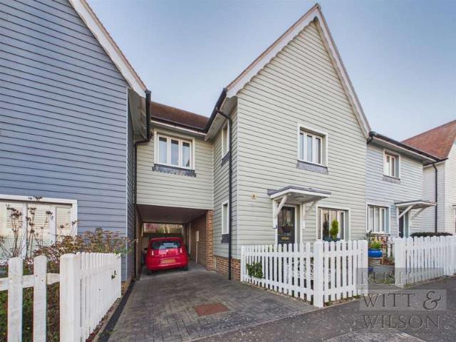 4 Bedroom Terraced House