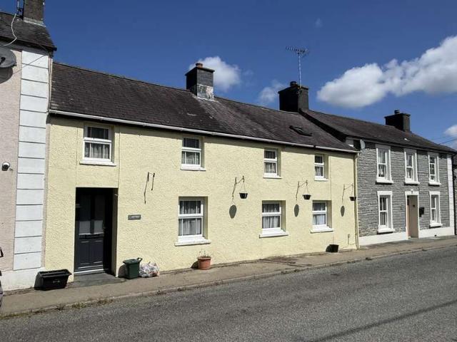 4 Bedroom Terraced House