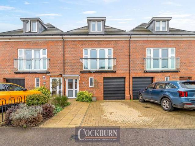4 Bedroom Terraced House