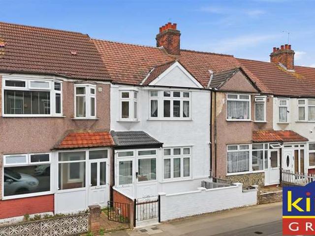 4 Bedroom Terraced House