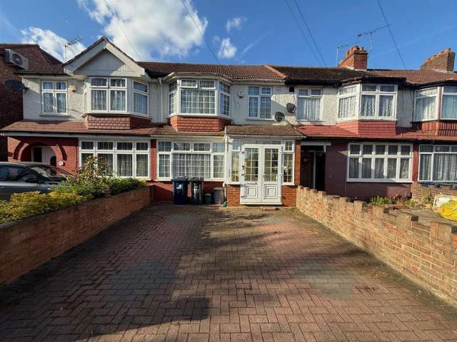 3 Bedroom Terraced House