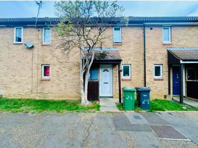 4 Bedroom Terraced House