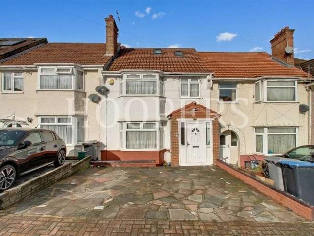 4 Bedroom Terraced House