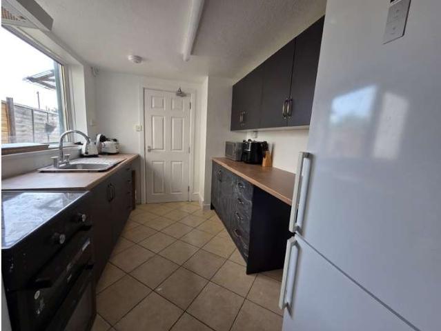 4 Bedroom Terraced House