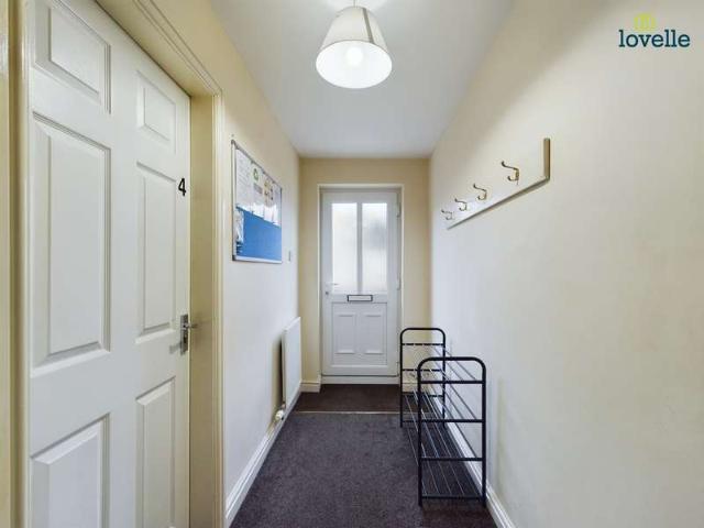 4 Bedroom Terraced House