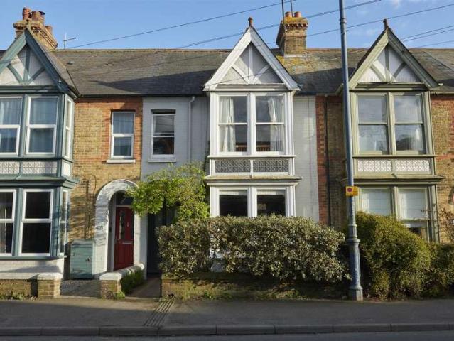 4 Bedroom Terraced House