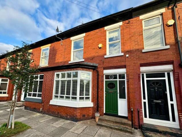 4 Bedroom Terraced House