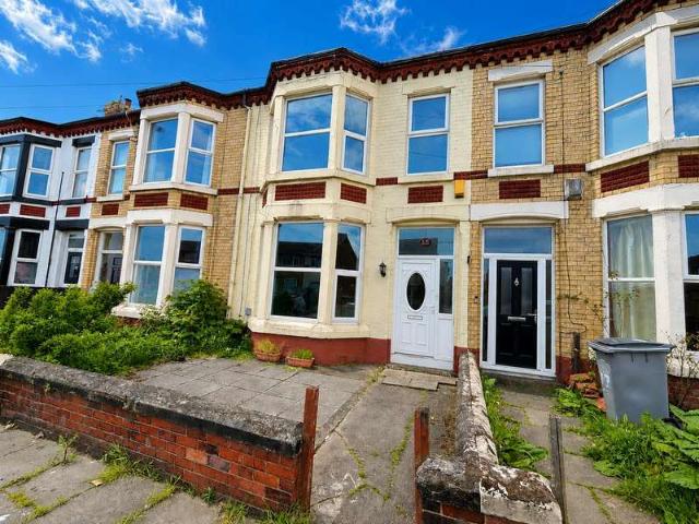 4 Bedroom Terraced House