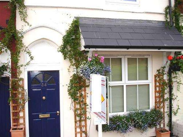 4 Bedroom Terraced House
