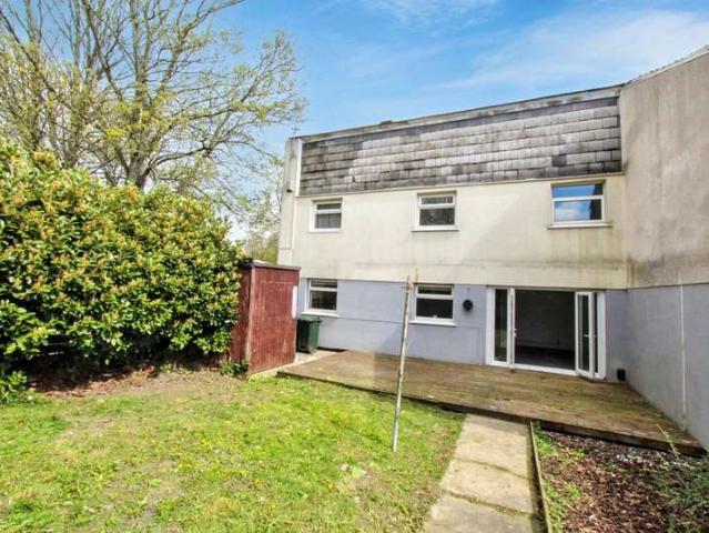 4 Bedroom Terraced House