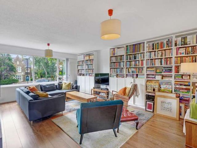 4 Bedroom Terraced House