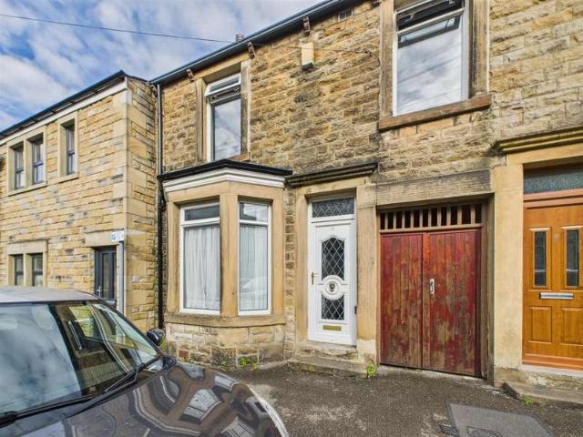 4 Bedroom Terraced House