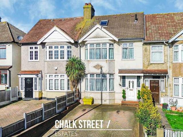 4 Bedroom Terraced House