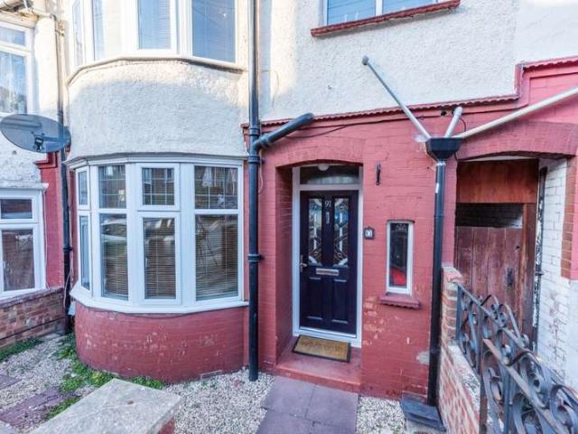 4 Bedroom Terraced House