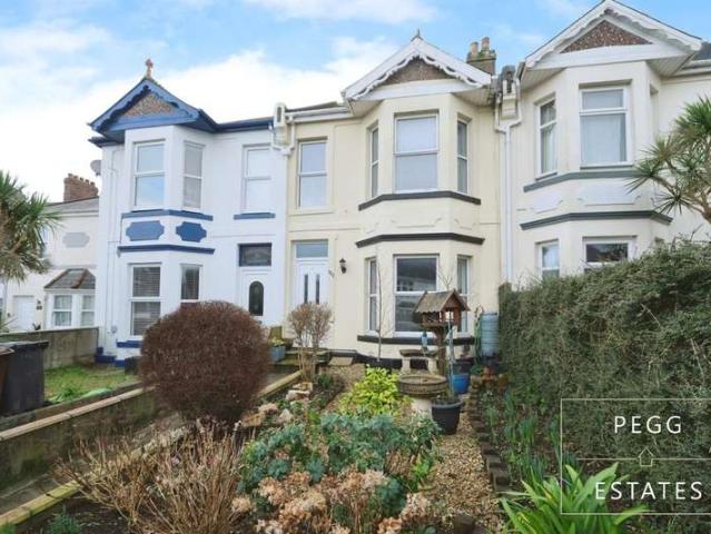 4 Bedroom Terraced House