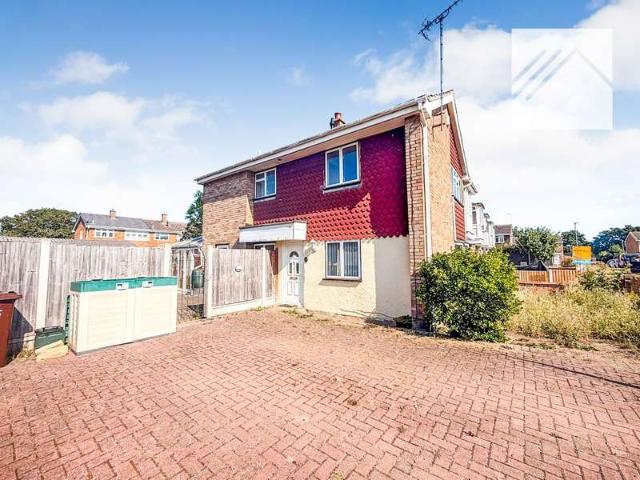 4 Bedroom Terraced House