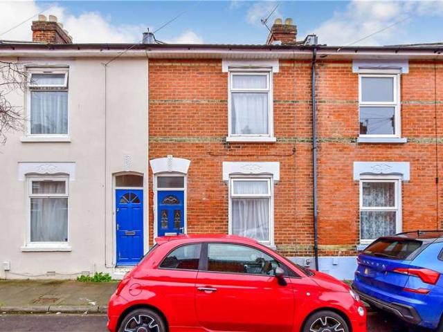4 Bedroom Terraced House